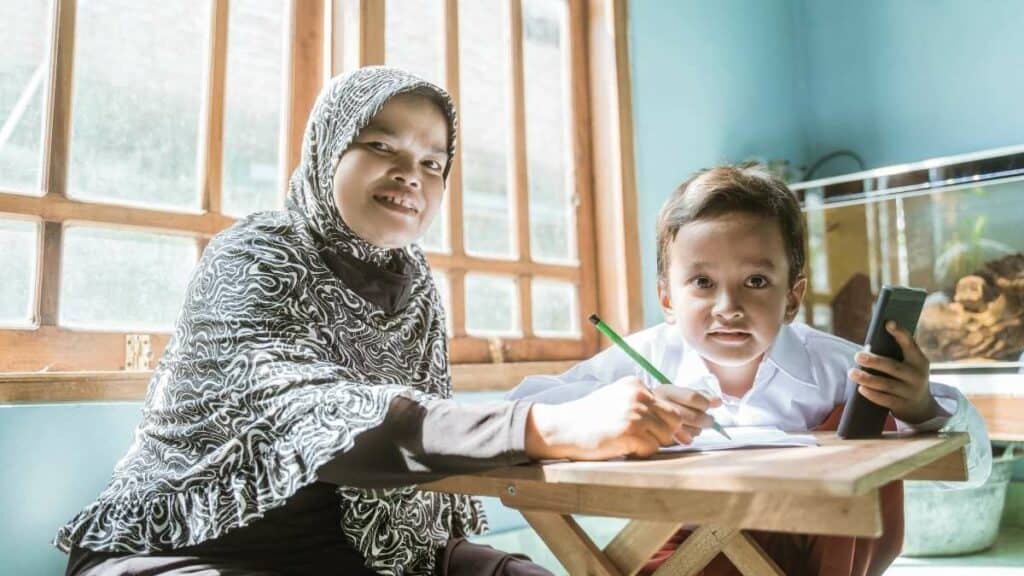 Contoh Pendidikan Formal, Non Formal dan Informal